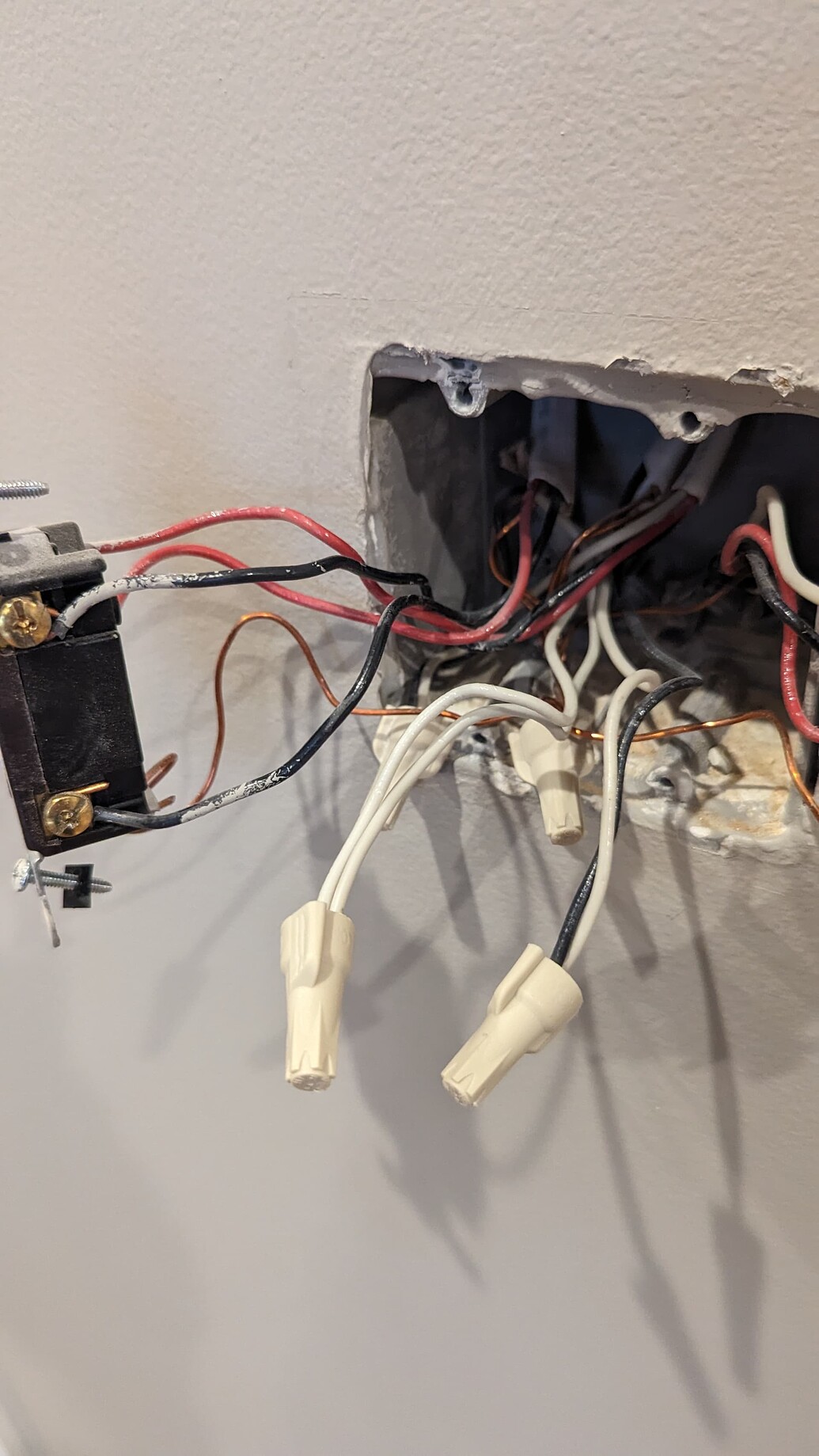 Blue Series 4 way with light in the middle wiring help - Wiring ...